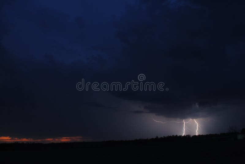 Sunset Lightning stock photo. Image of clouds, tree, thunder - 28458004