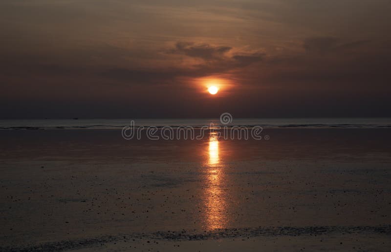 Sunset during Low-tide at the Beach. Stock Image - Image of sunset ...