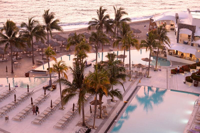 Sunset at Luxury Seaside Resort Stock Photo - Image of seashore ...