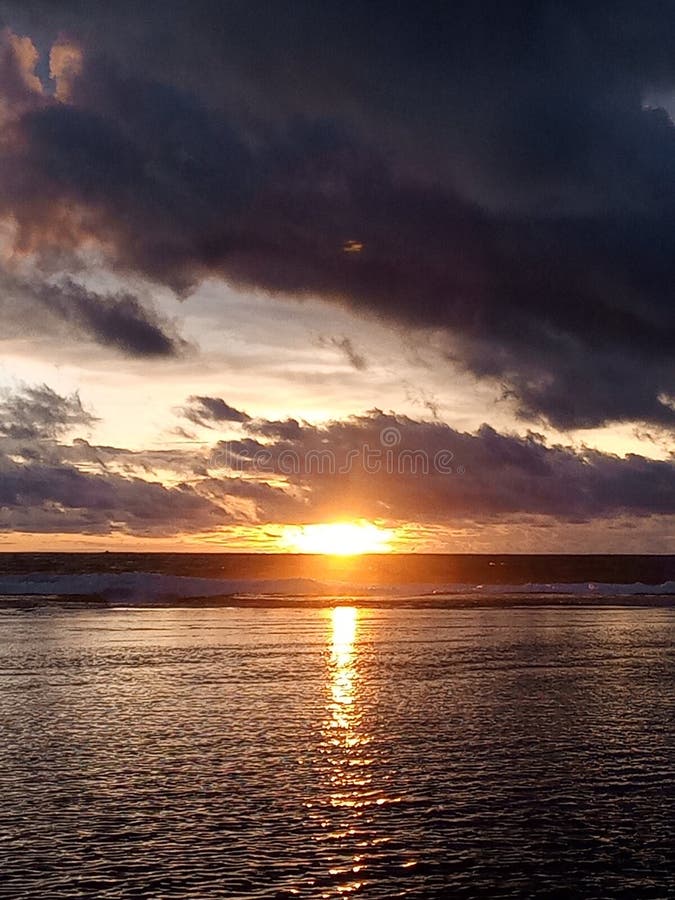 Sunset Magic: Where Sea and Sky Meet Stock Image - Image of relaxing ...