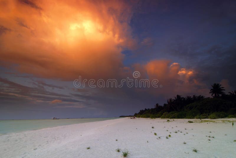 Sunset in the Maldives stock image. Image of beach, ocean - 12972617
