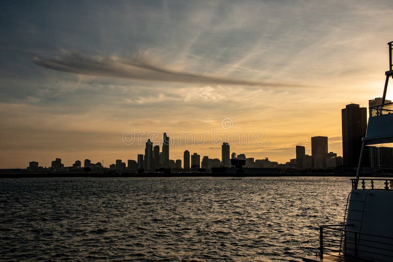 Sunset from the Michigan Lake Stock Image - Image of cloudscape, city ...
