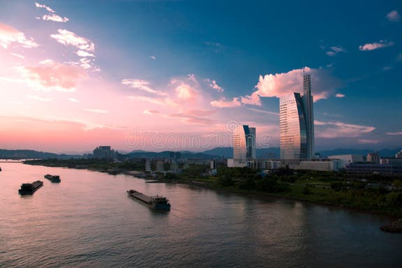 Sunset of Minjiang river stock photo. Image of minjiang - 10890110
