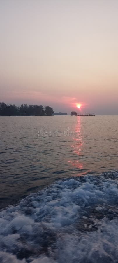 The Sunset Moments on Beautiful Island Stock Image - Image of moments ...
