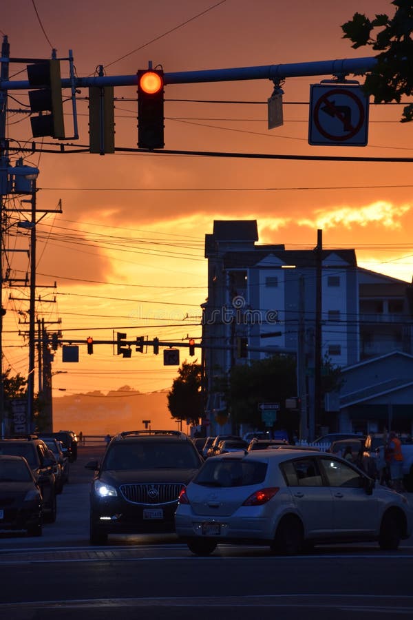 Sunset in Ocean City, Maryland Editorial Photography - Image of crowds ...