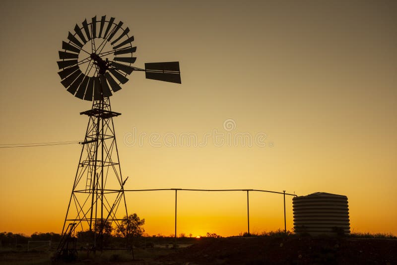 Sunset in Outback Queensland Stock Image - Image of nature, tank: 251907533