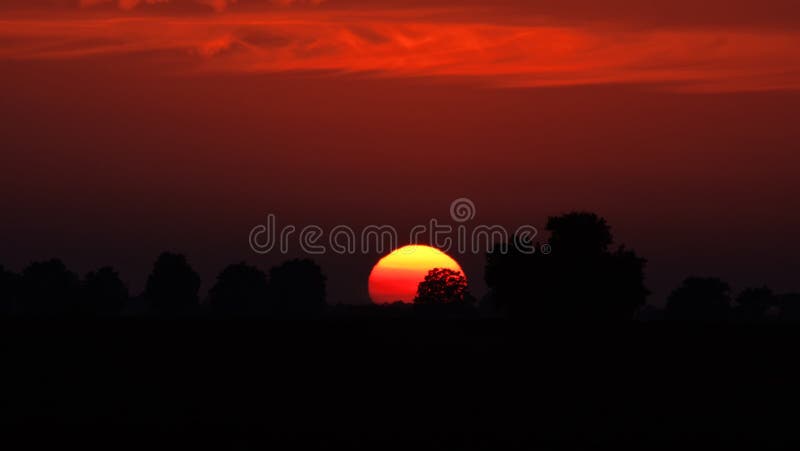 Sunset over field stock image. Image of landscape, park - 35339569