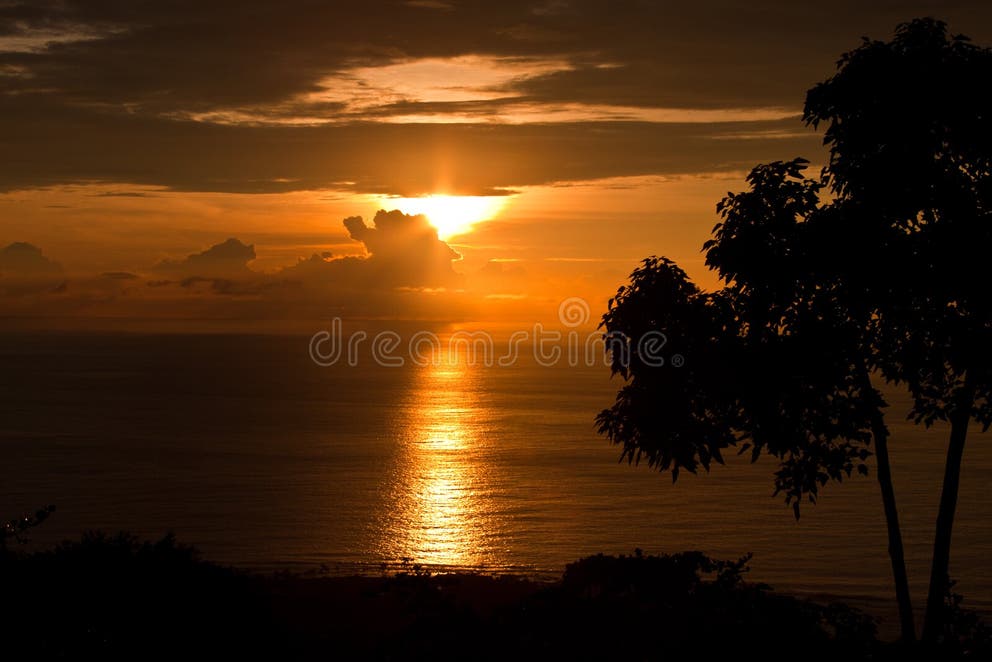 Sunset over Keauhou Bay stock photo. Image of keauhou - 17866320