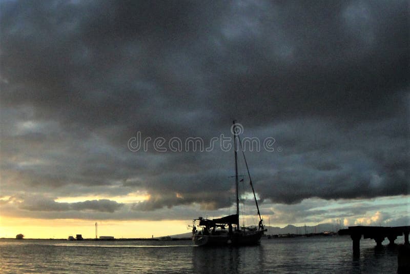 Sunset over Keehi Lagoon stock image. Image of reflection - 205472531