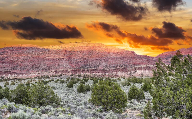 Sunset Over the Mountain at Valley of Fire Stock Image - Image of stone ...