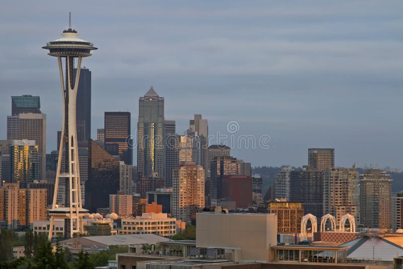 Sunset Over Seattle Skyline Stock Image - Image of seattle, city: 15118521