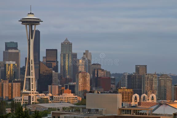 Sunset Over Seattle Skyline Stock Image - Image of seattle, city: 15118521