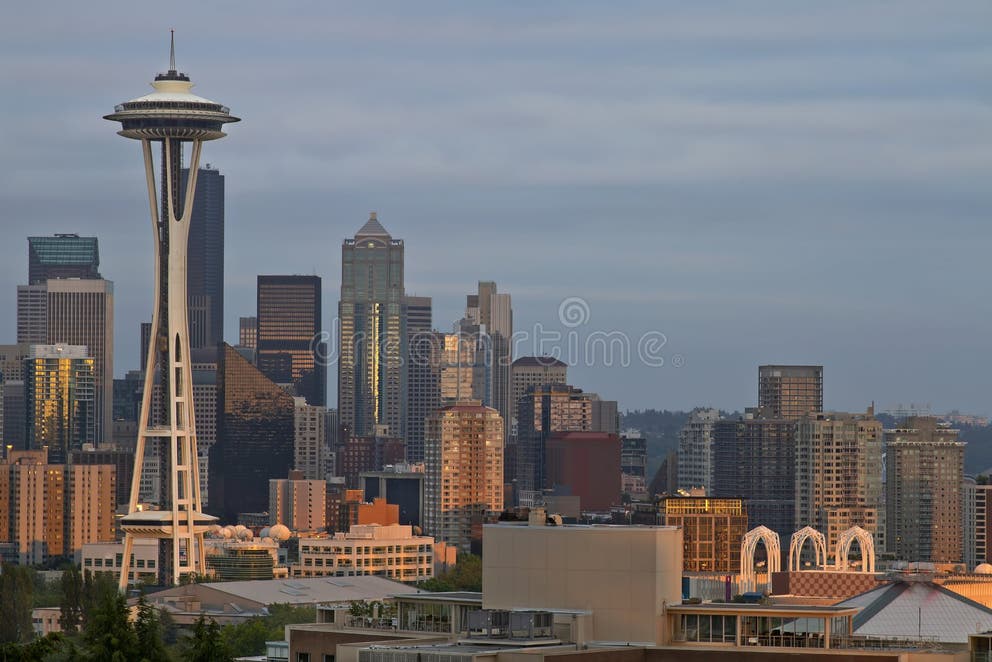 Sunset Over Seattle Skyline Stock Image - Image of seattle, city: 15118521