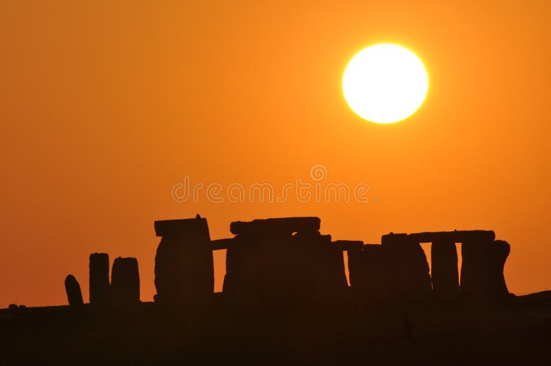 Sunset over Stonehenge stock image. Image of solar, druid - 237215