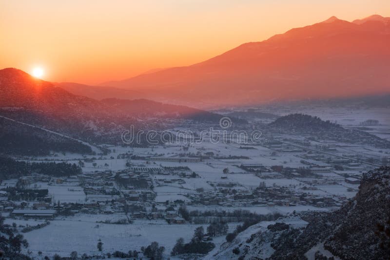 Sunset over the valley stock image. Image of dusk, reinefjorden - 91270645