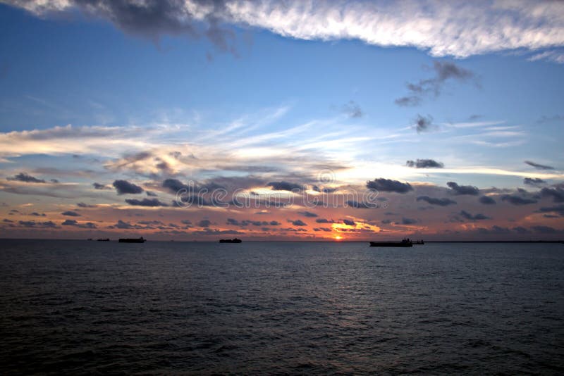 Sunset in the Pacific Ocean. Different Types of Sunset from the Side of ...