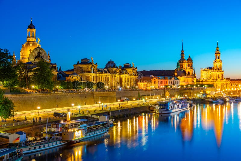 Sunset Panorama View of German Town Dresden Editorial Photography ...