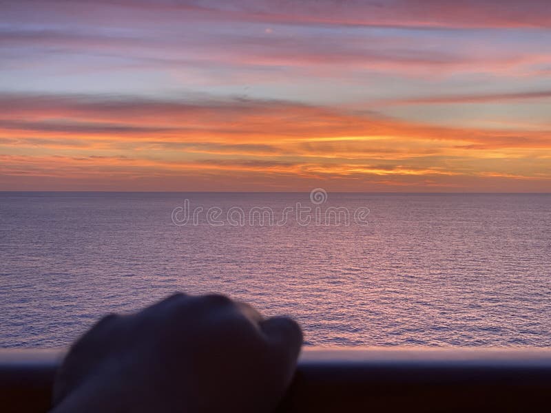 Sunset stock photo. Image of middle, ocean, view, sunset - 186277722