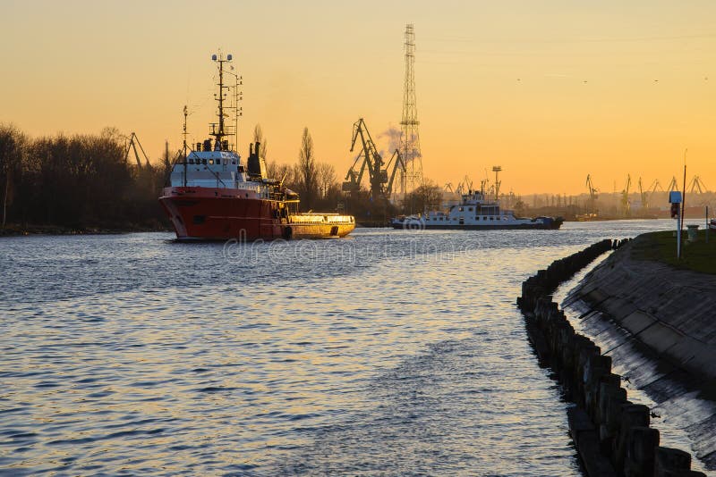Sunset at the port stock photo. Image of tree, port, boat - 63018674