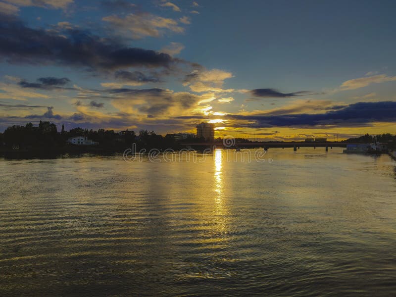 Sunset in the River Horizon Stock Image - Image of north, river: 139856635