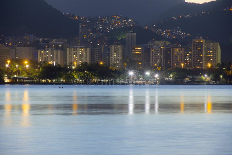 Sunset at the Rodrigo De Freitas Lagoon Stock Image - Image of ocean ...