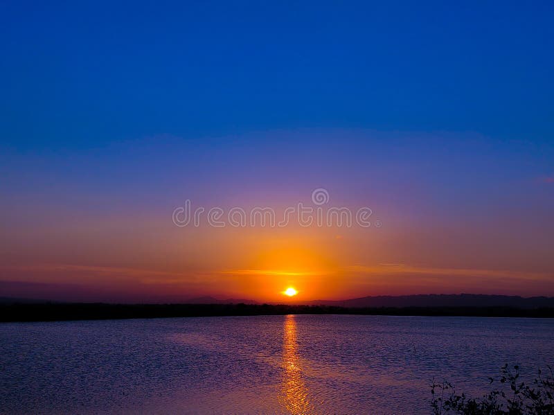Sunset Salt Flats in Salar De Uyuni Desert Bolivia Stock Image - Image ...