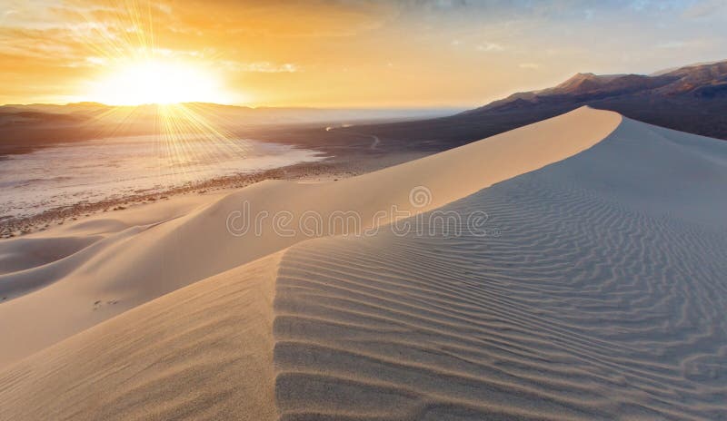 Sunset on sand dune stock image. Image of outdoor, sahara - 40354629