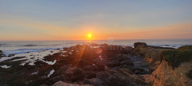 Sunset in Santa Cruz stock photo. Image of horizon, sunset - 252286762