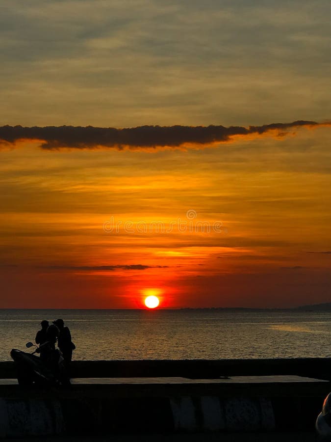 Sunset on Saturday stock image. Image of beautiful, jingga - 282365755