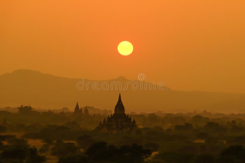 Sunset Scene with Pagoda Field in Bagan,Myanmar Stock Image - Image of ...