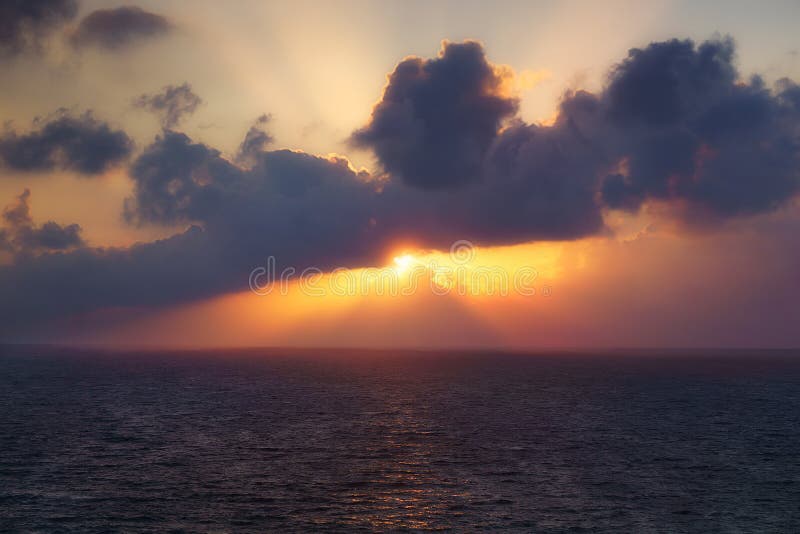 Golden Sun Rays on the Sea at Sunset Stock Image - Image of dusk, shine ...