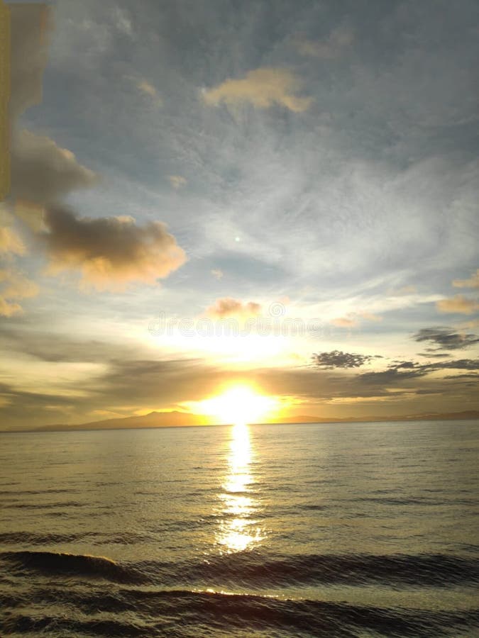 Sunset Seen from the Middle of the Ocean Stock Image - Image of sunset ...