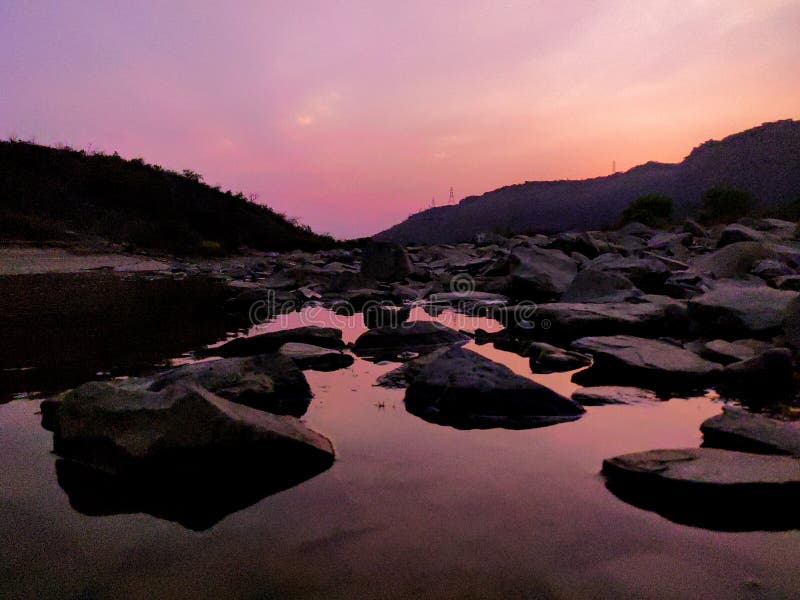 Sunset Shadow of Lake and Beautiful Scene that You& X27;ll Never Forget ...