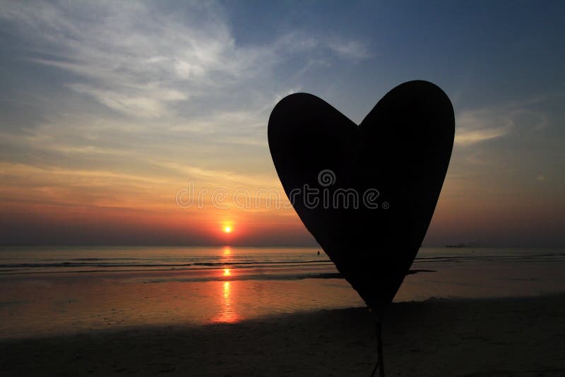 The shape of the sunsets stock image. Image of country - 133976541