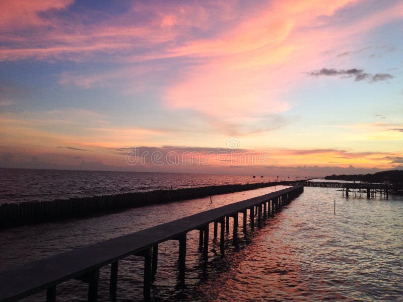 Sunset editorial image. Image of twillight, sunup, sunset - 45328525