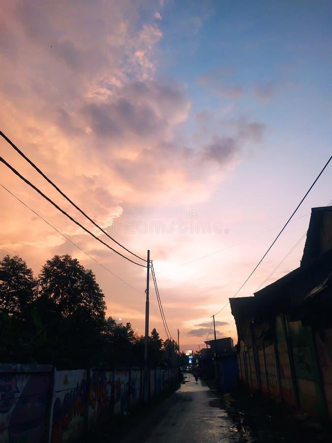 Sunset Sky Cloud Electricity Tree Street on Cluster Stock Photo - Image ...
