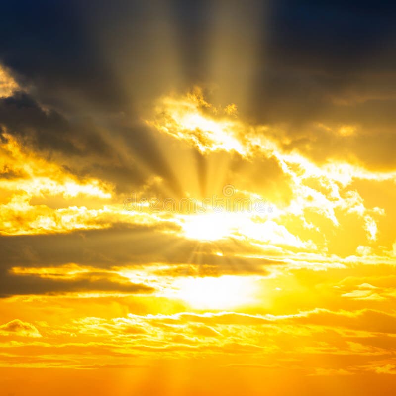 Sunset Sky with Sunset Clouds and Sun Rays Stock Image - Image of rays ...