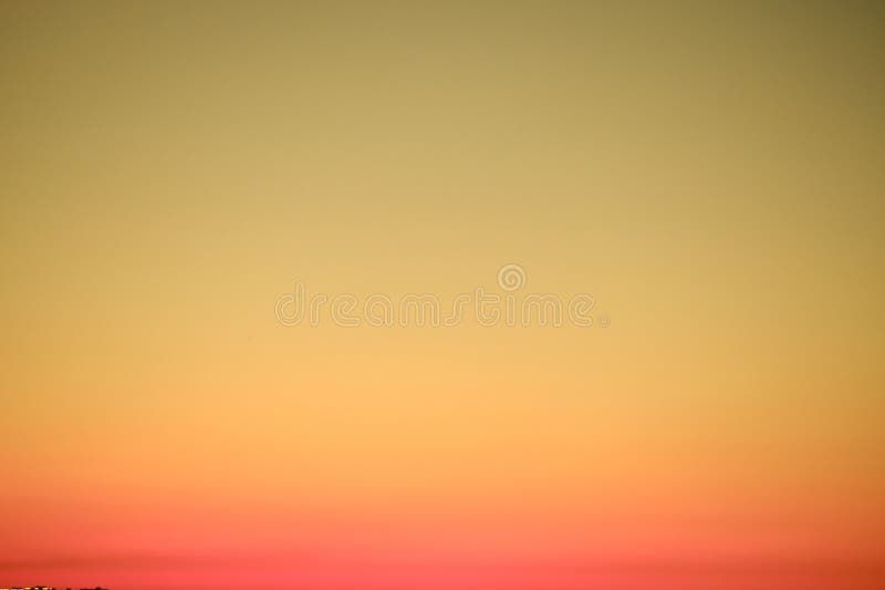 Sunset Sky Gradient from Red To Yellow, Copy Space. Clear Sunset Sky W ...