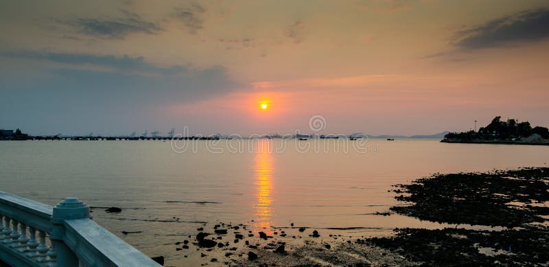 Sunset Sky with Low Tide of Sea Stock Photo - Image of horizon, seaside ...
