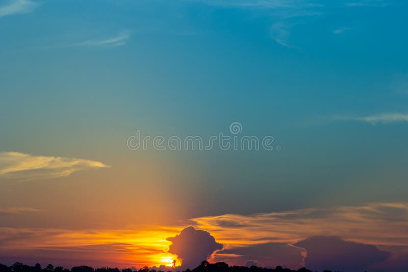 Sunset Sky with Multicolor Clouds. Dramatic Twilight Sky Background ...