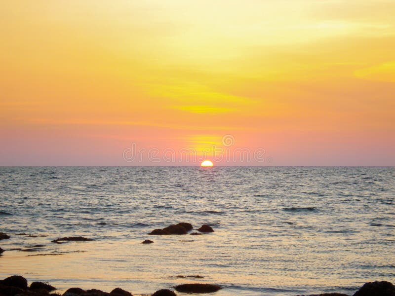 Sunset Sky Over Water , Ocean View Sunset Stock Image - Image of color ...