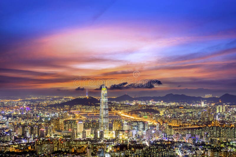 Sunset Skyline of Seoul,South Korea Stock Photo - Image of building ...