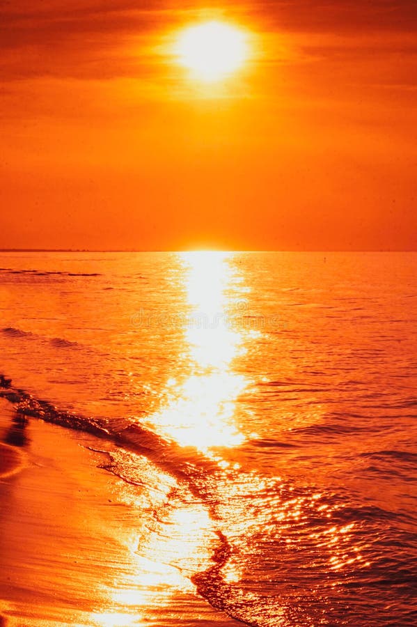 Sunset - Sun Reflecting in Sea/ Ocean, Shore Stock Image - Image of ...