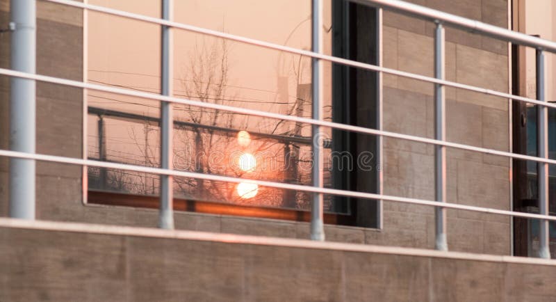 Sunset Sun, Sunset Sun, Reflection of Sun in Window, Reflection of ...