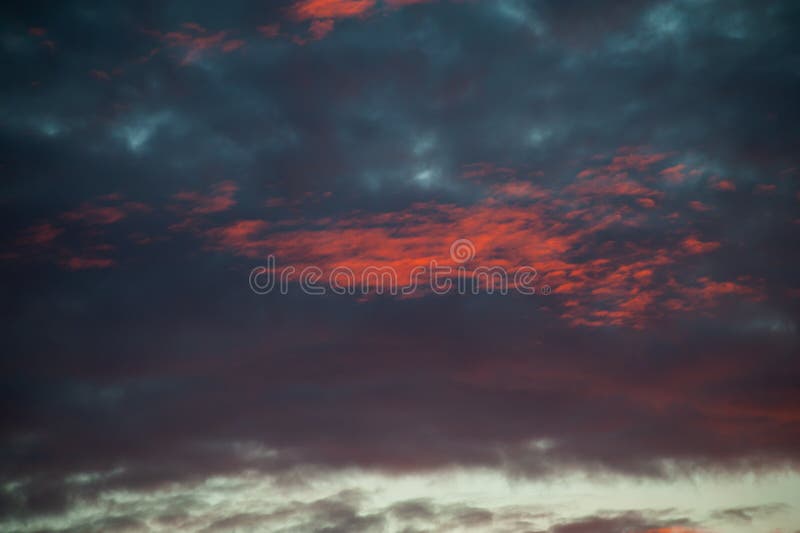 Sunset Sunrise with Clouds, Light Rays and Other Atmospheric Effect ...