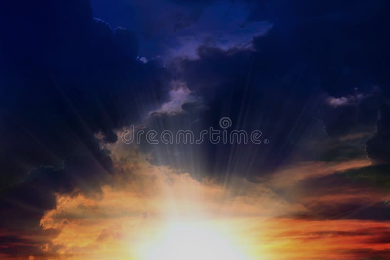 Sunset Or Sunrise With Clouds, Light Rays And Other Atmospheric Effect ...