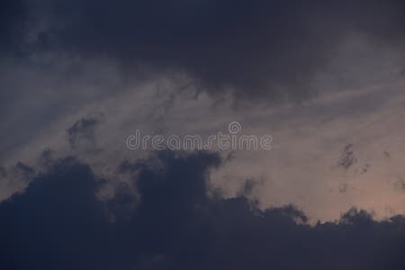 Sunset, Sunrise with Clouds, Light Rays and Other Dramatic Effect ...