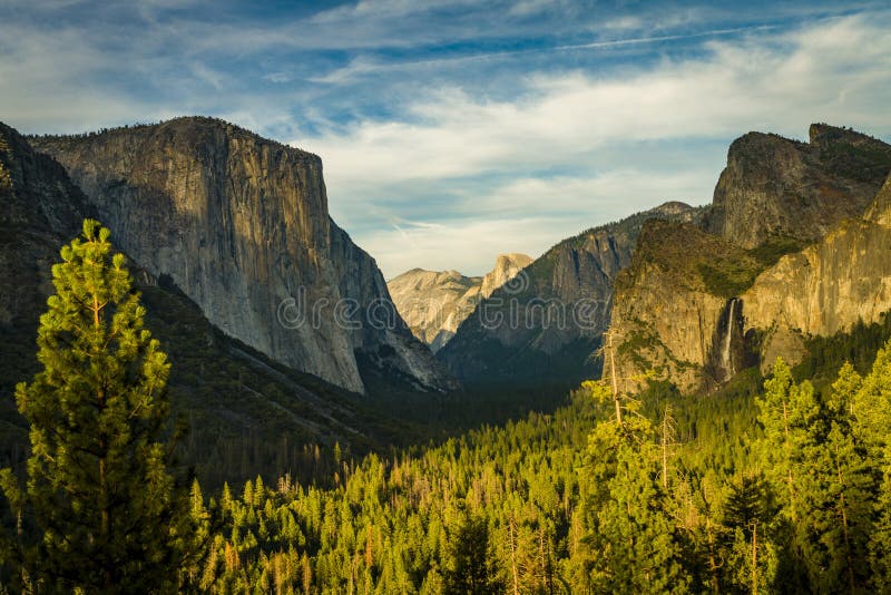 Sunset at the Tunnel View. Yosemite, Ca Stock Photo - Image of northern ...