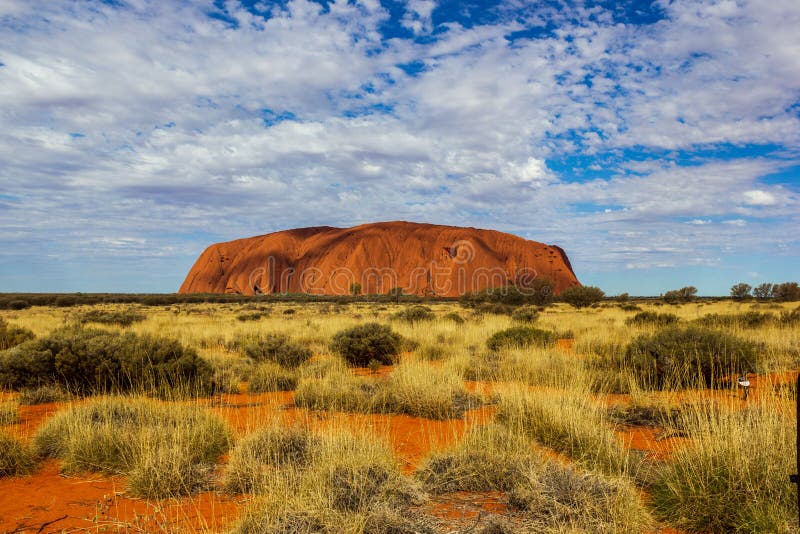 Sunset at Uluru, Ayers Rock, the Red Center of Australia, Australia ...