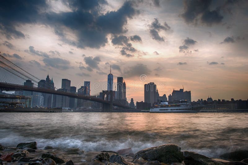 Sunset Under Manhattan Bridge Stock Image - Image of metropolitan ...